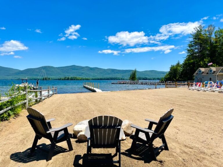 Photos - Waters Edge Lodge